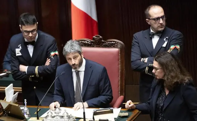 Camera, deputate opposizioni protestano | Il Centro